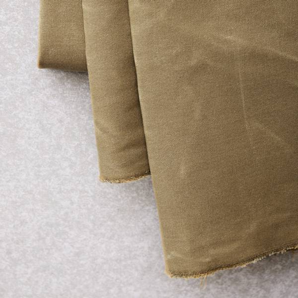 Oilskin Vannavvisende voksbehandlet stoff til klær og vesker ...